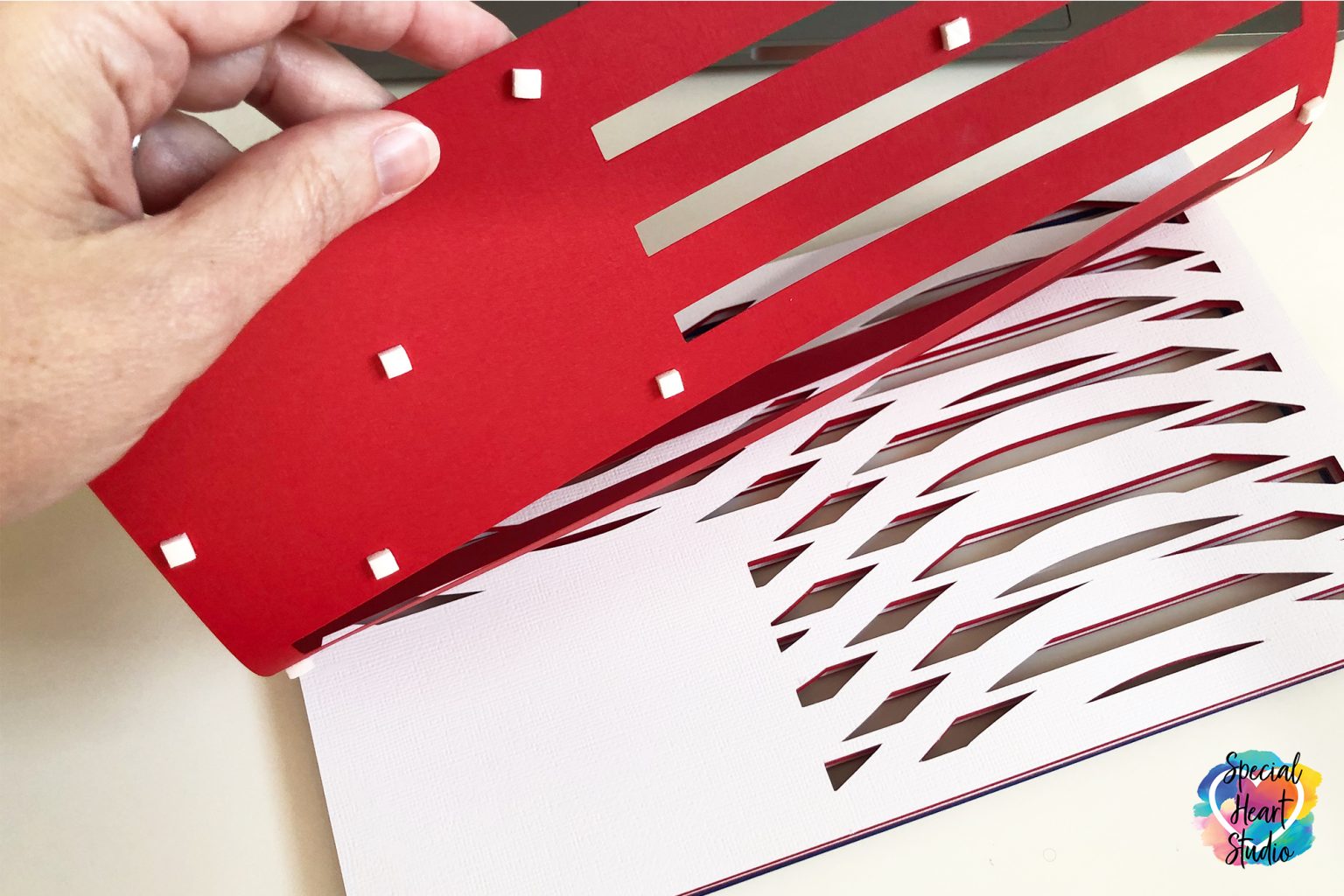 LAYERED AMERICAN FLAG - FREE CUT FILE - SPECIAL HEART STUDIO